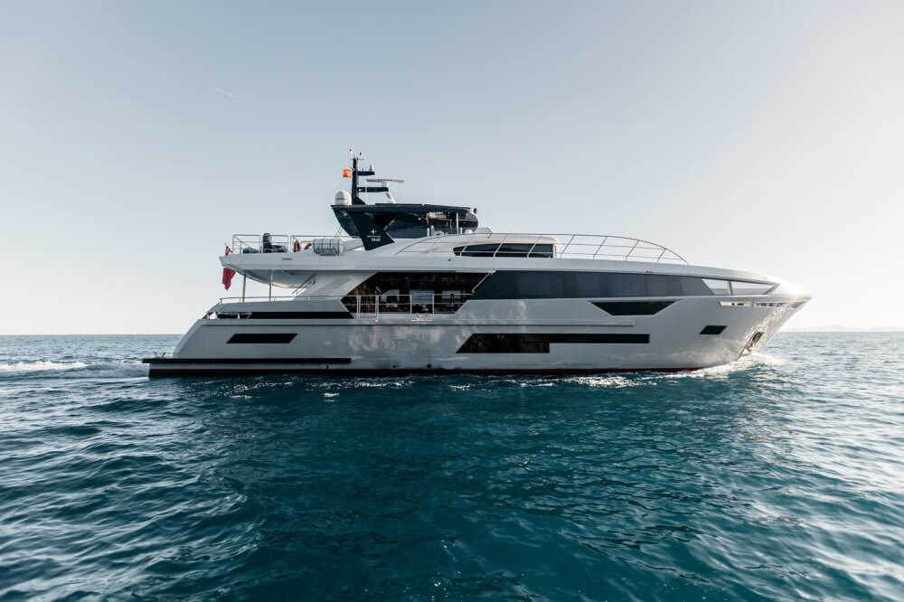 Bering Fleet steel expedition superyachts | Bering Yachts